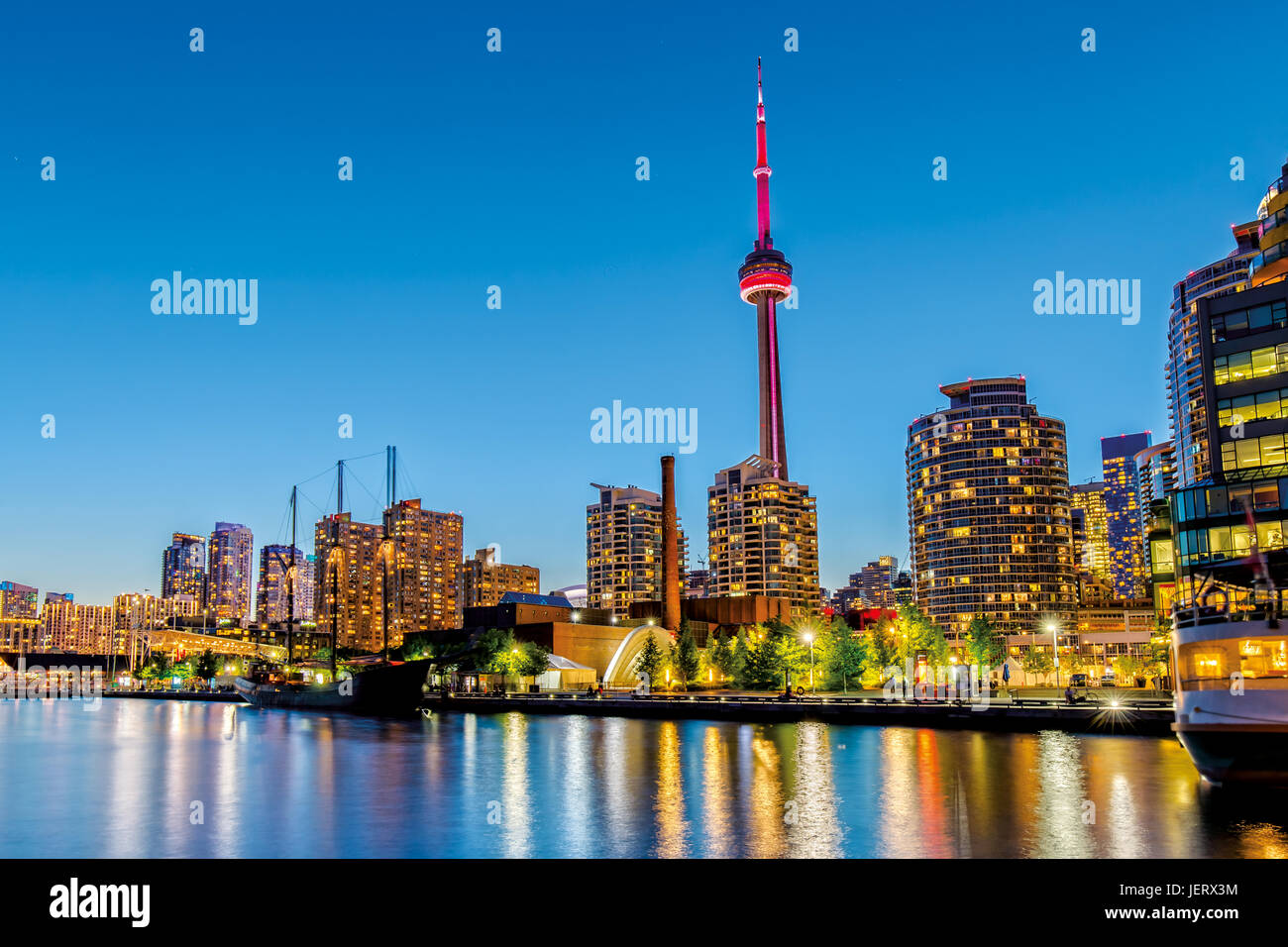 Toronto panorama downtown cityscape hi-res stock photography and images ...
