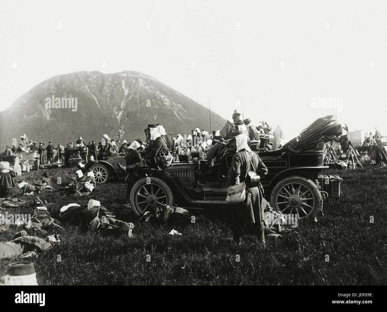 Army rest hi-res stock photography and images - Alamy