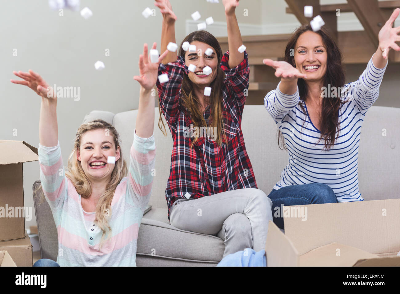 Packing Peanuts Stock Photos & Packing Peanuts Stock Images - Alamy