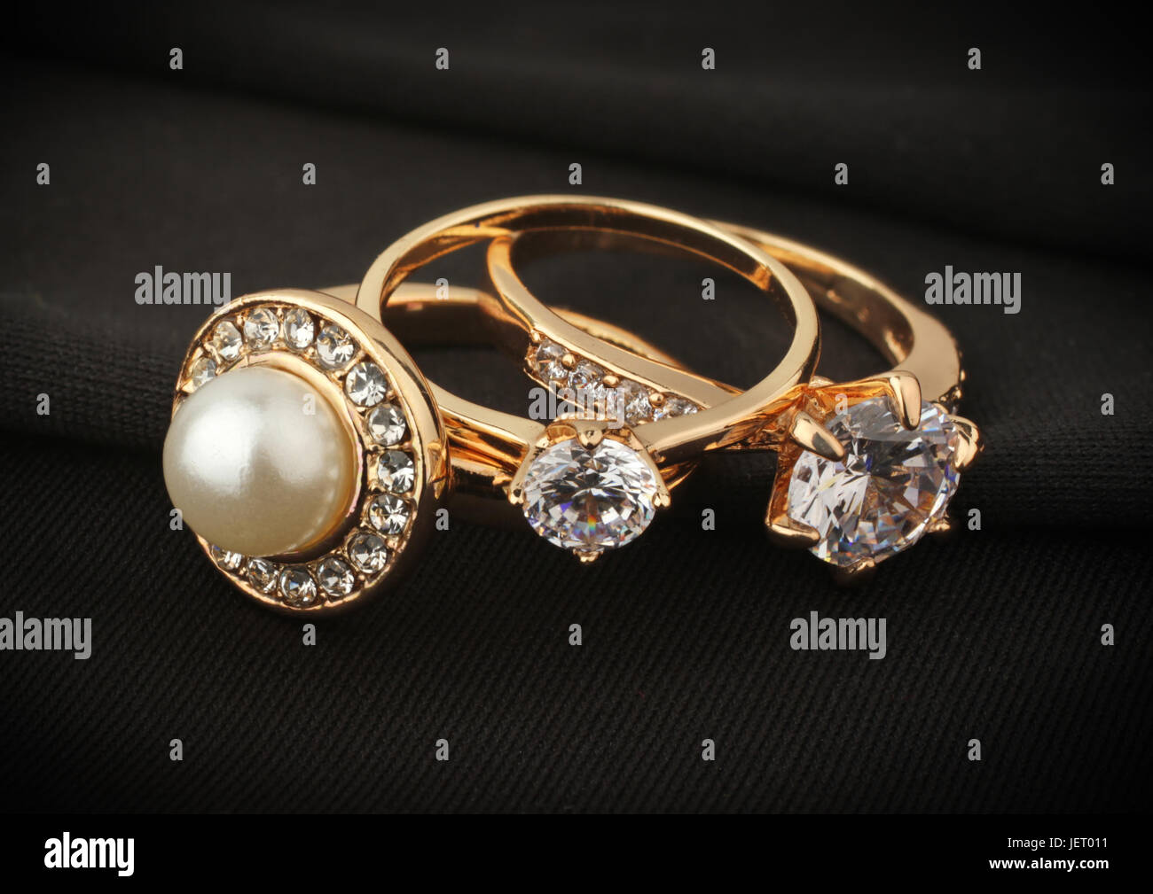 Diamond cloth hi-res stock photography and images - Alamy