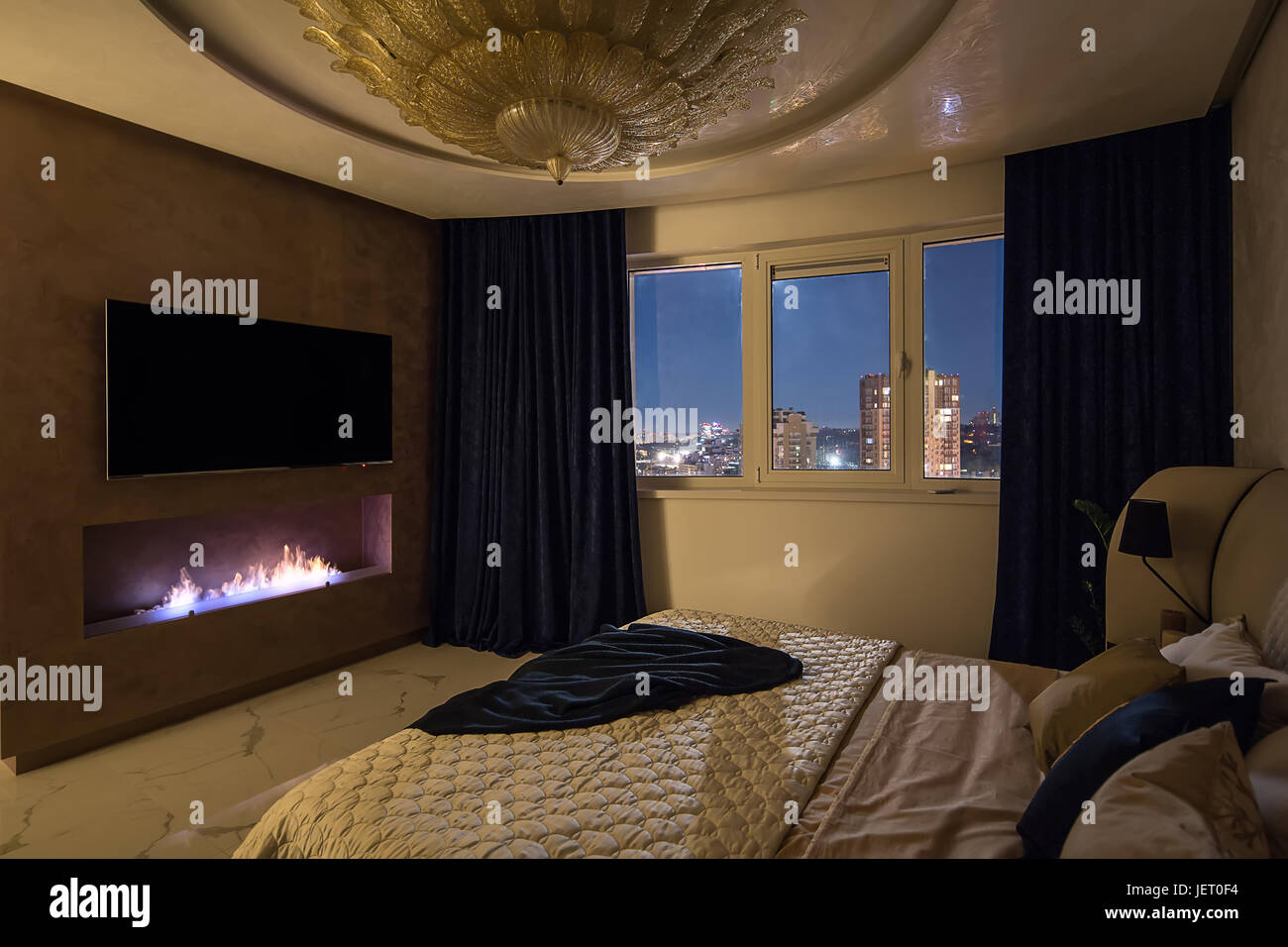Fancy bedroom hi-res stock photography and images - Alamy