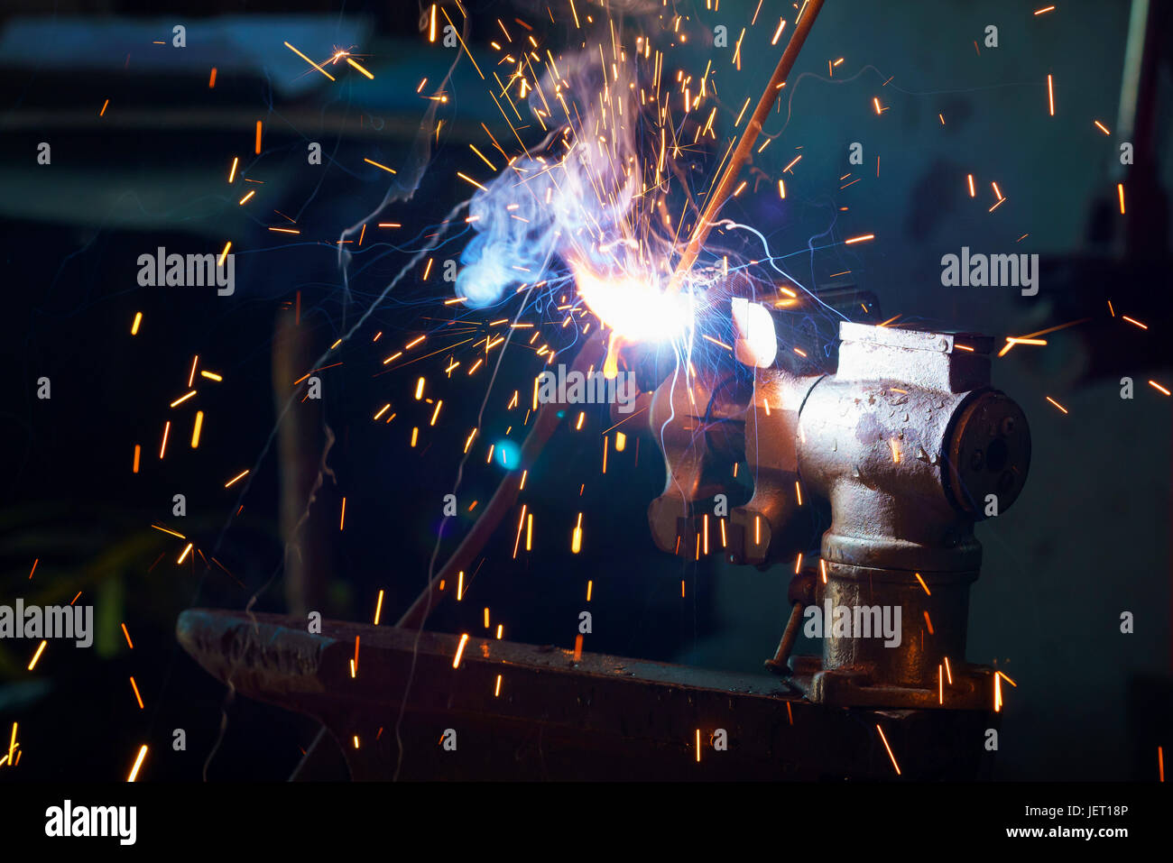 Welding process for metal close-up Stock Photo - Alamy