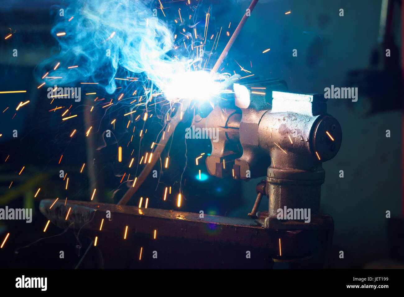 Welding process for metal close-up Stock Photo - Alamy
