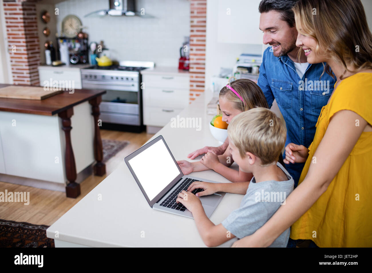Working parents with their kids hi-res stock photography and images - Alamy