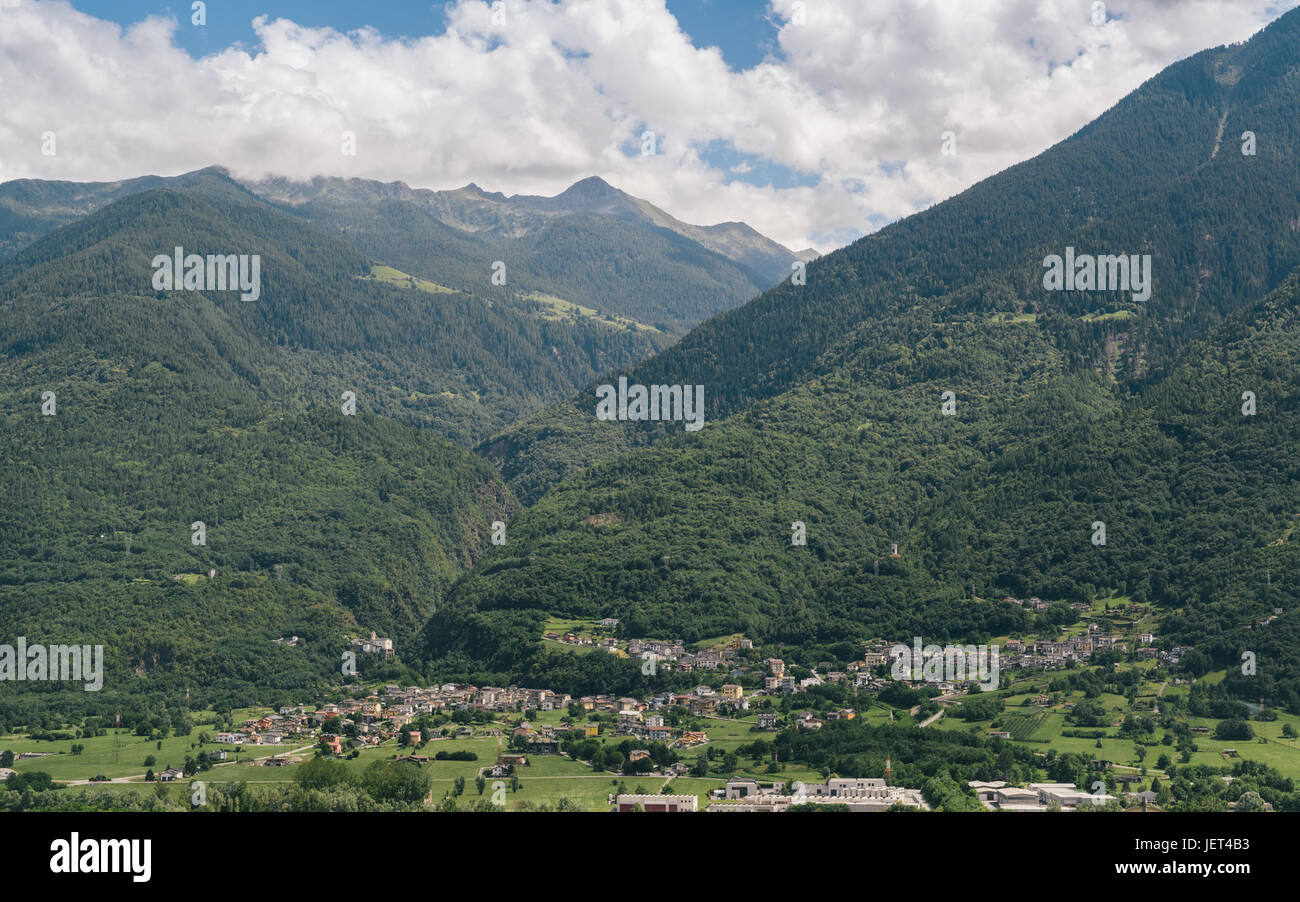 Sondrio, italy hi-res stock photography and images - Alamy