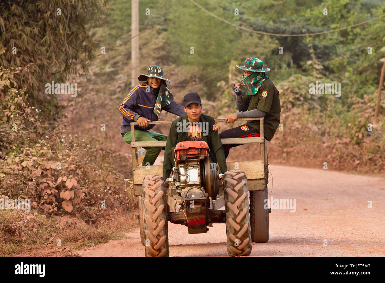 Friends tractor hi-res stock photography and images - Alamy
