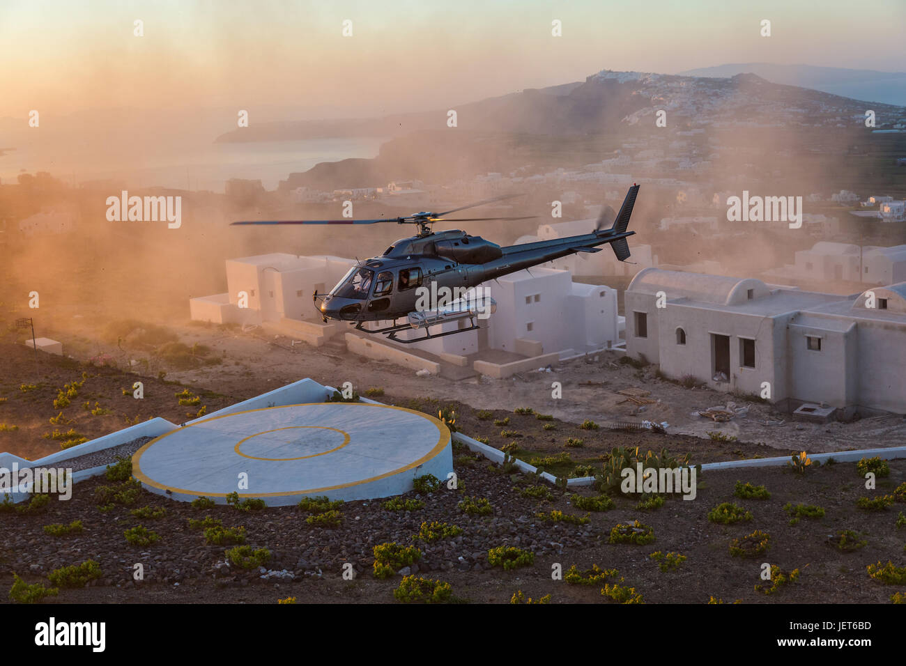 Military transport helicopter in flight hi-res stock photography and ...