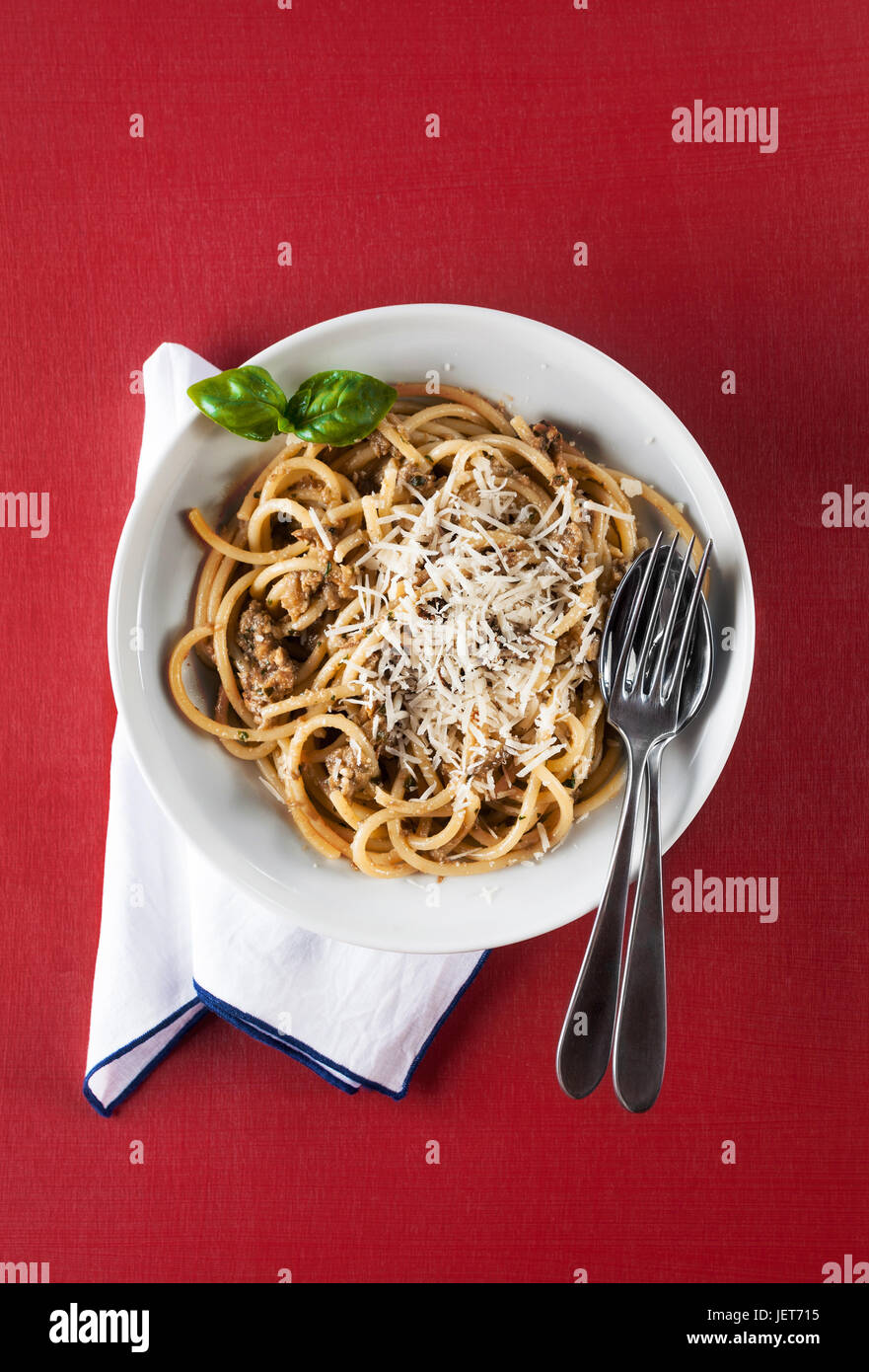 Eggplant parmesan spaghetti hi-res stock photography and images - Alamy