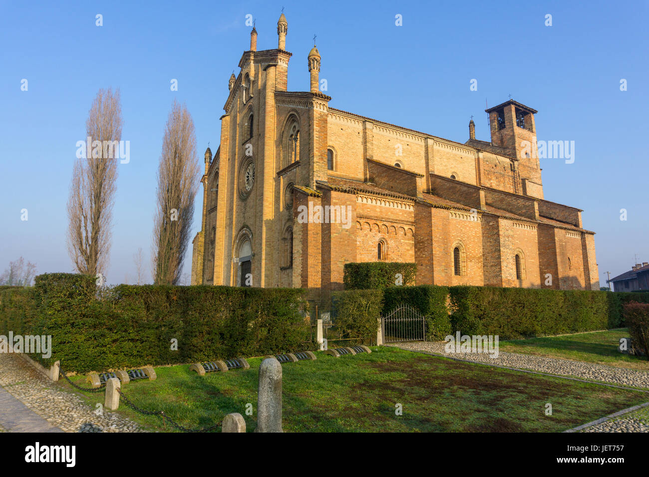 Italy, Lombardy, Lodi Vecchio, San Bassiano basilica Stock Photo - Alamy
