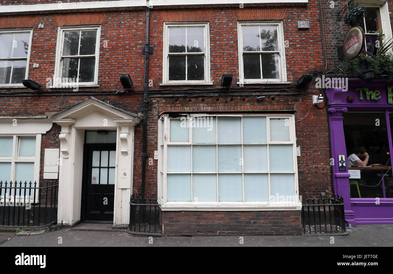 Accidentbus hi-res stock photography and images - Alamy