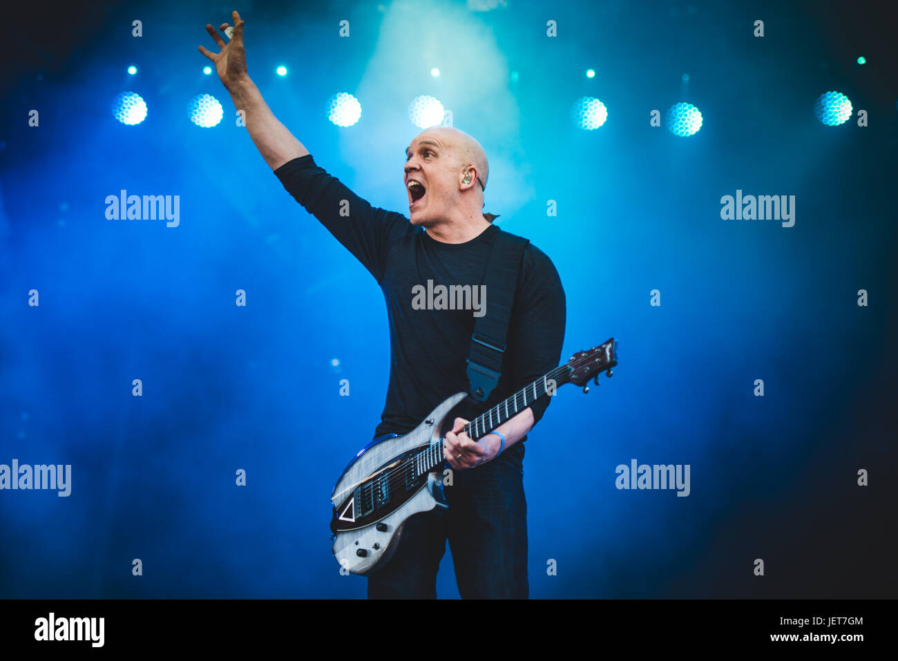 Devin townsend singer hi-res stock photography and images - Alamy