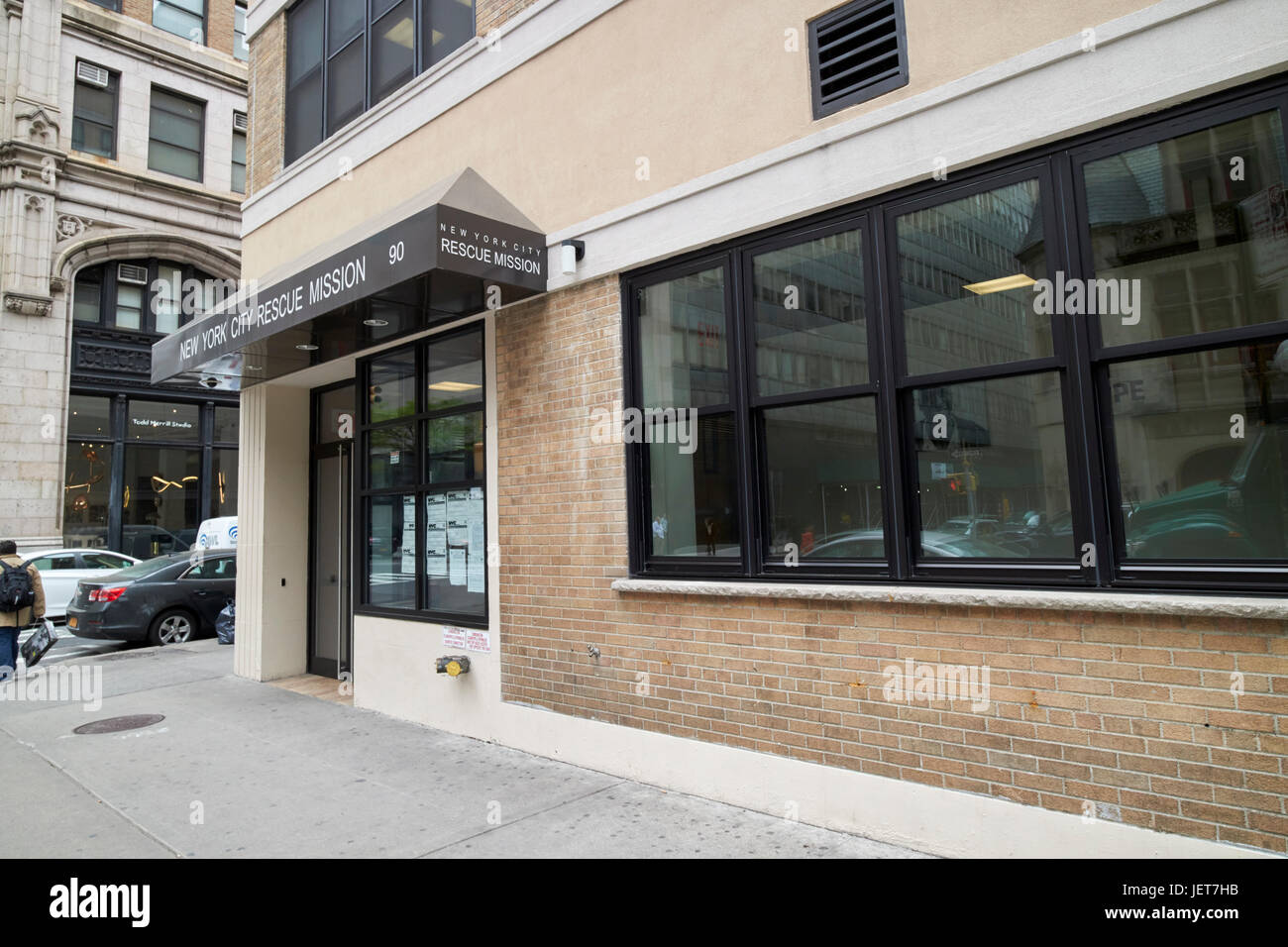 New york city shelter homeless hi-res stock photography and images - Alamy