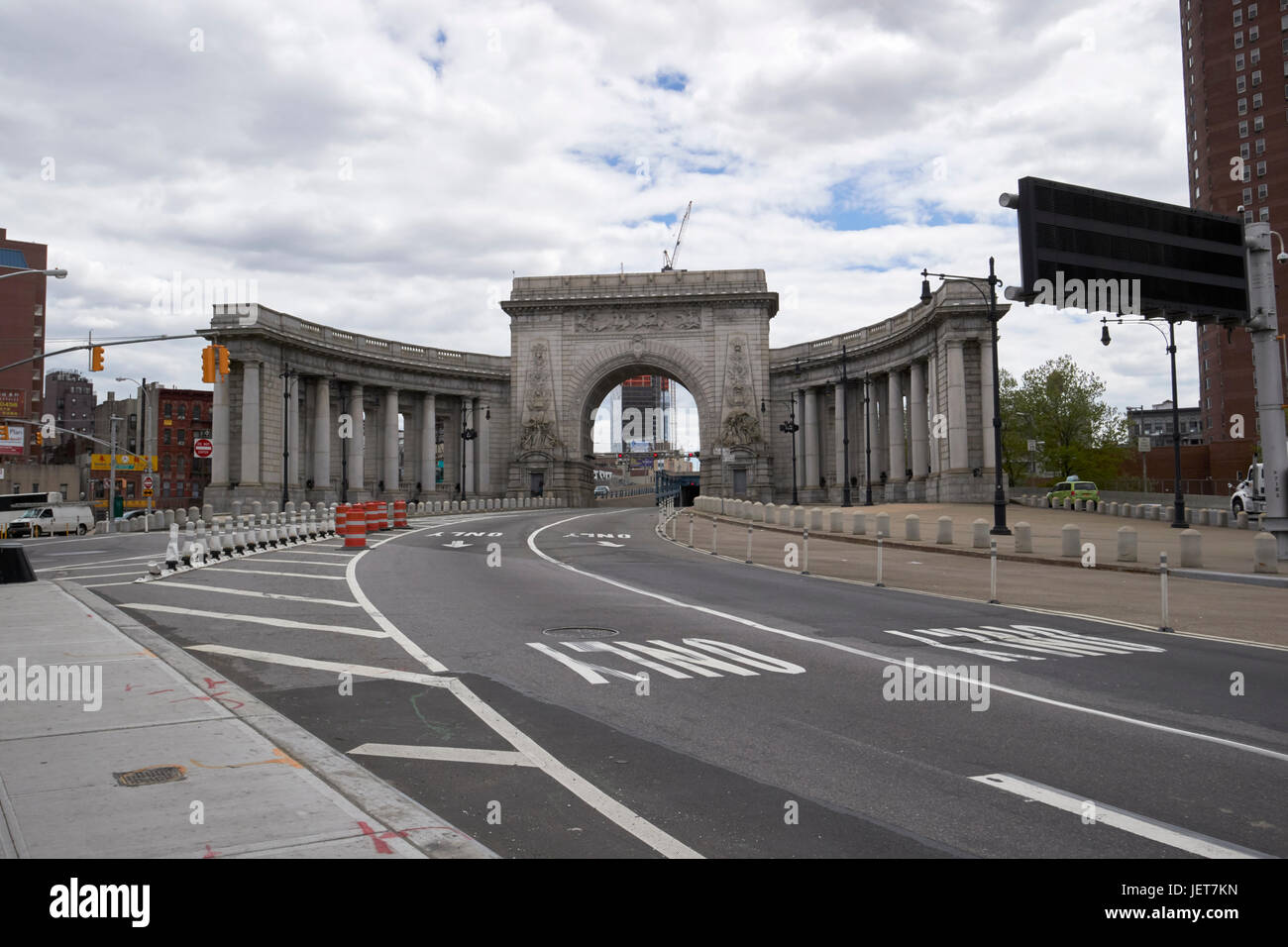 Bridge approaches hi-res stock photography and images - Alamy