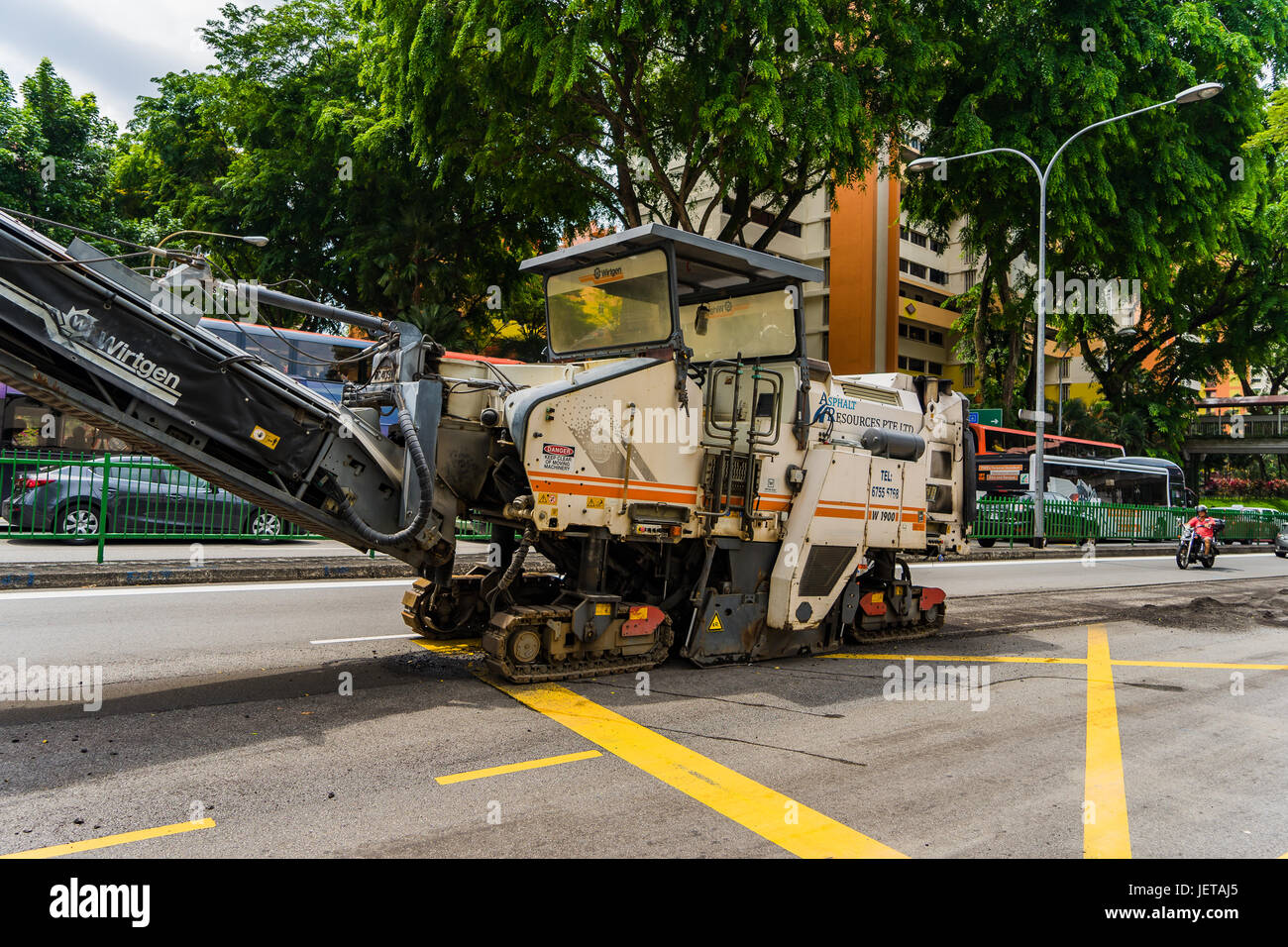 Bitumen laying machine hi-res stock photography and images - Alamy