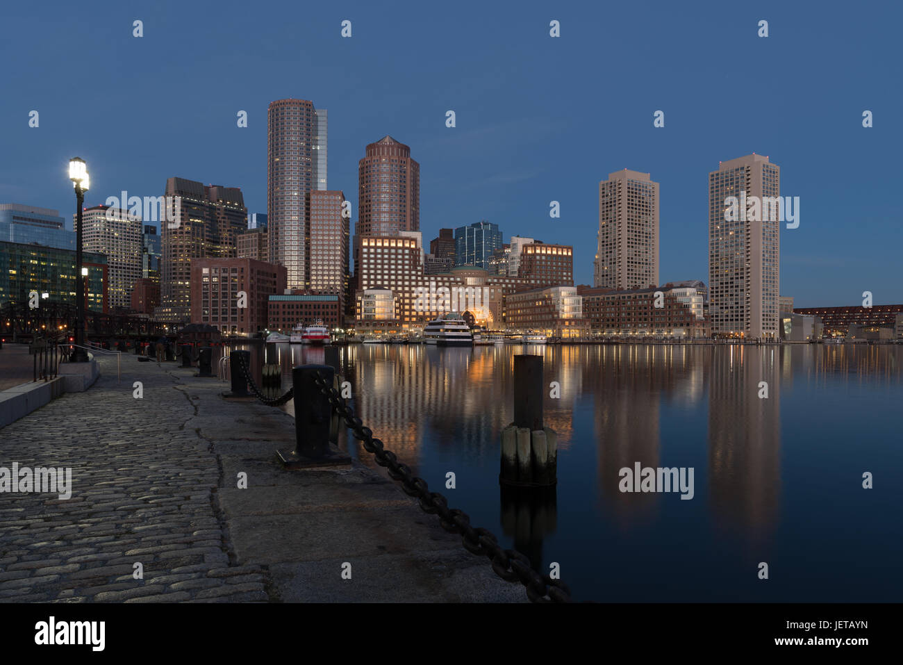 Boston city waterfront hi-res stock photography and images - Alamy