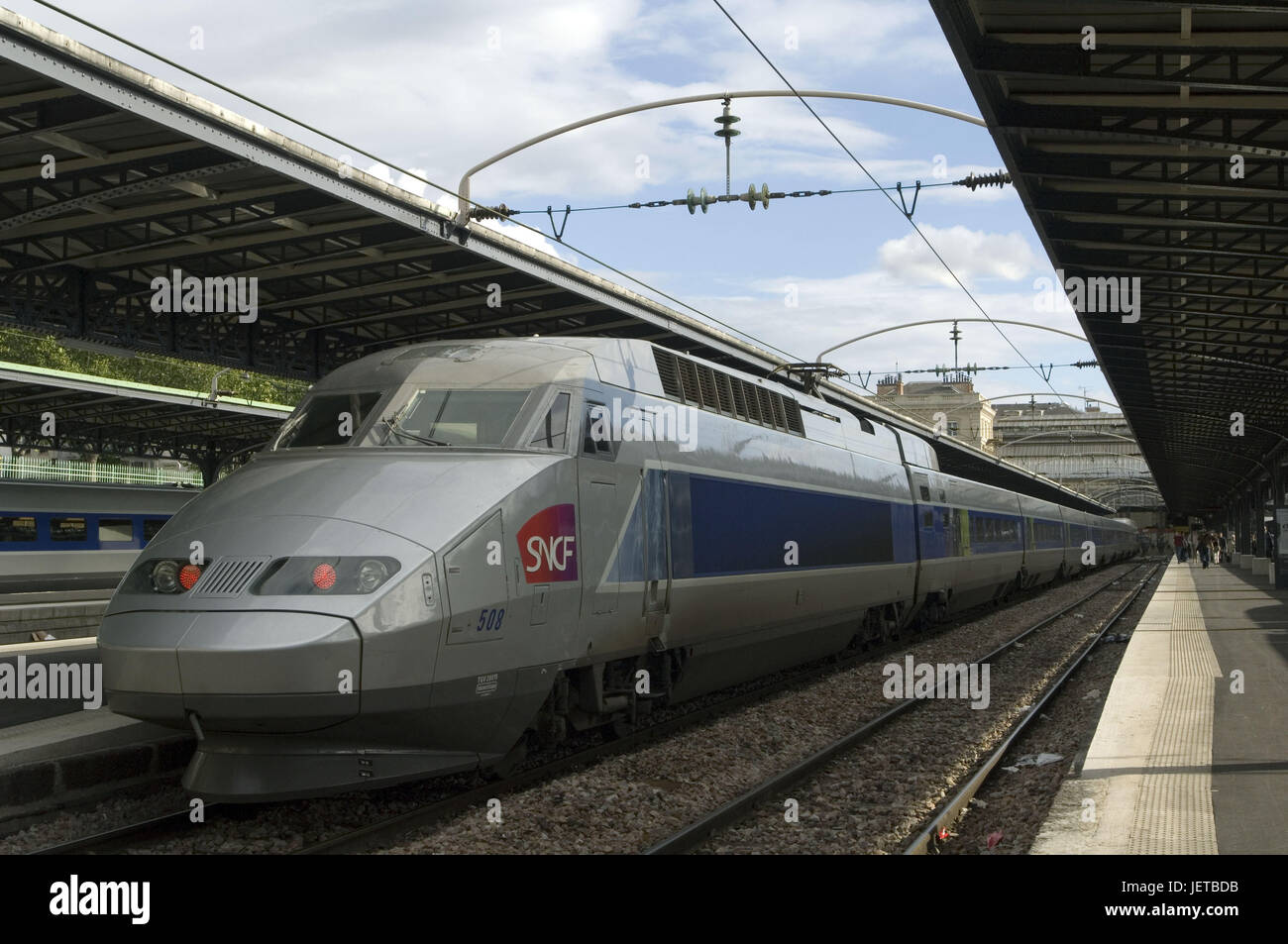 Sncf train platform hi-res stock photography and images - Alamy