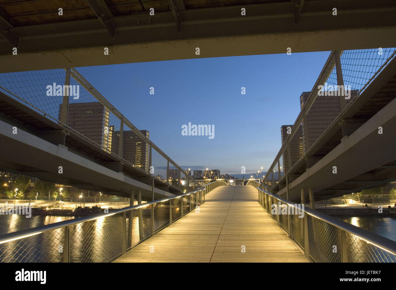 National library of france paris hi-res stock photography and images ...
