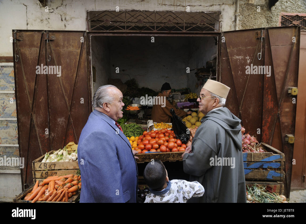 Men, two, greengrocer, Meknes, Morocco, Africa Stock Photo - Alamy