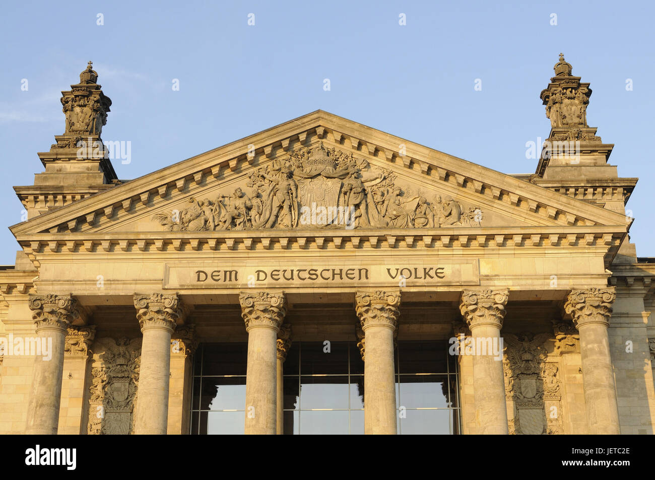 Facade of reichstag building hi-res stock photography and images - Alamy