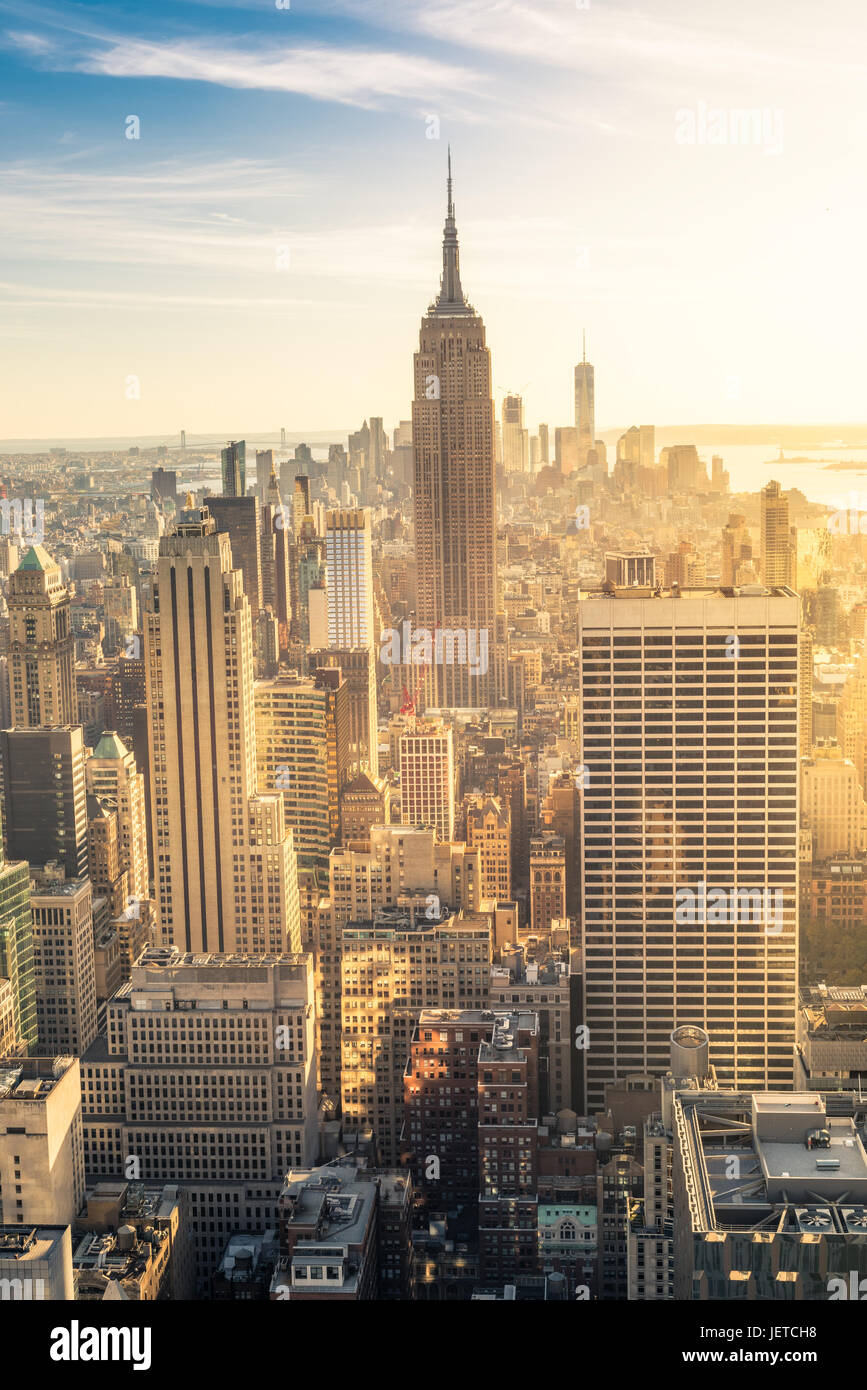 Manhattan aerial dusk hi-res stock photography and images - Alamy