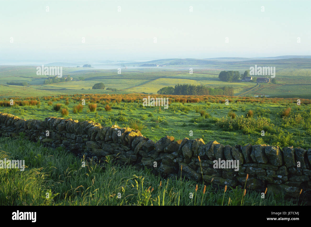 Hills scenery view hi-res stock photography and images - Alamy