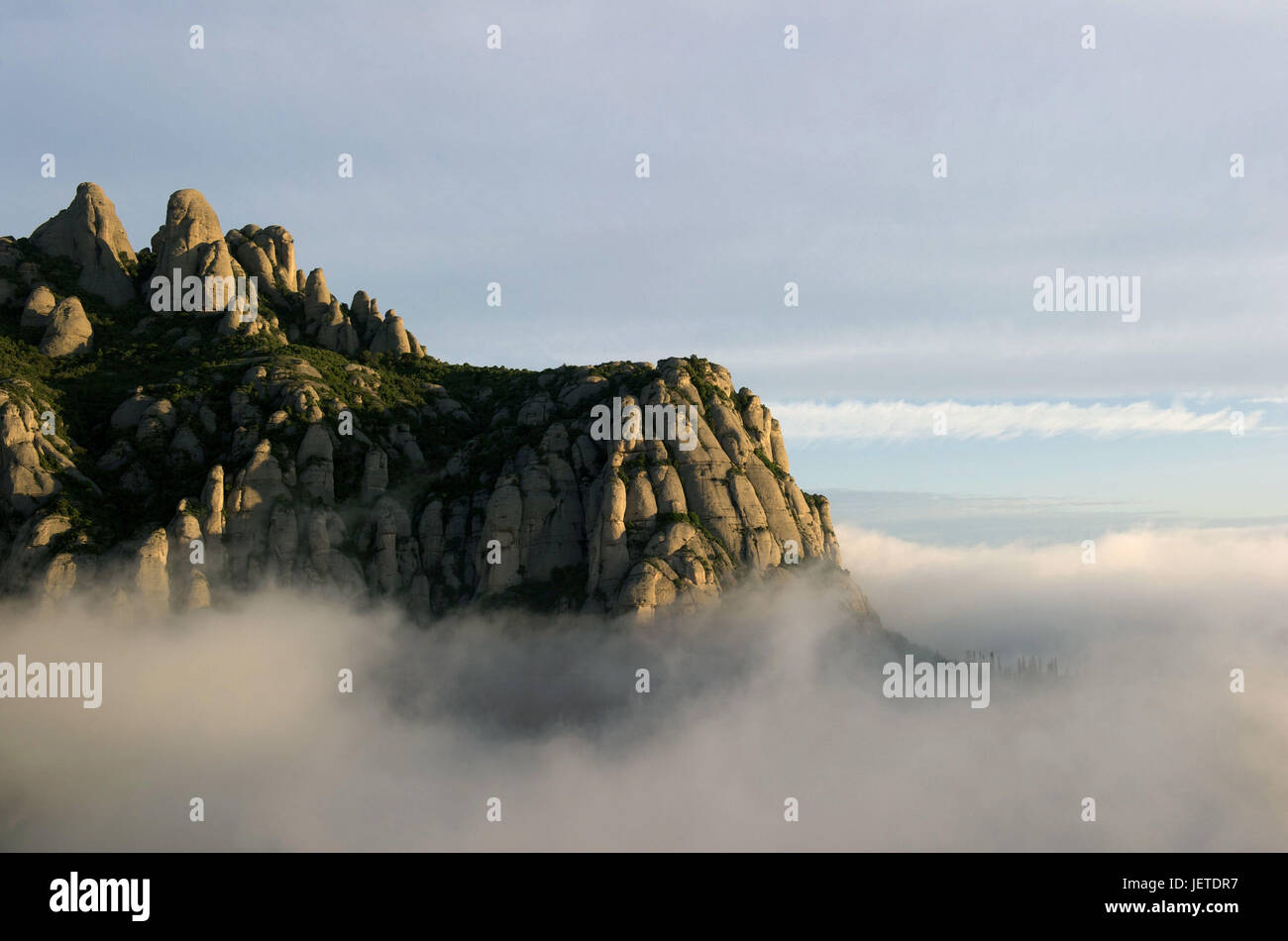 Spain, Catalonia, scenery Sierra Montserrat Stock Photo - Alamy