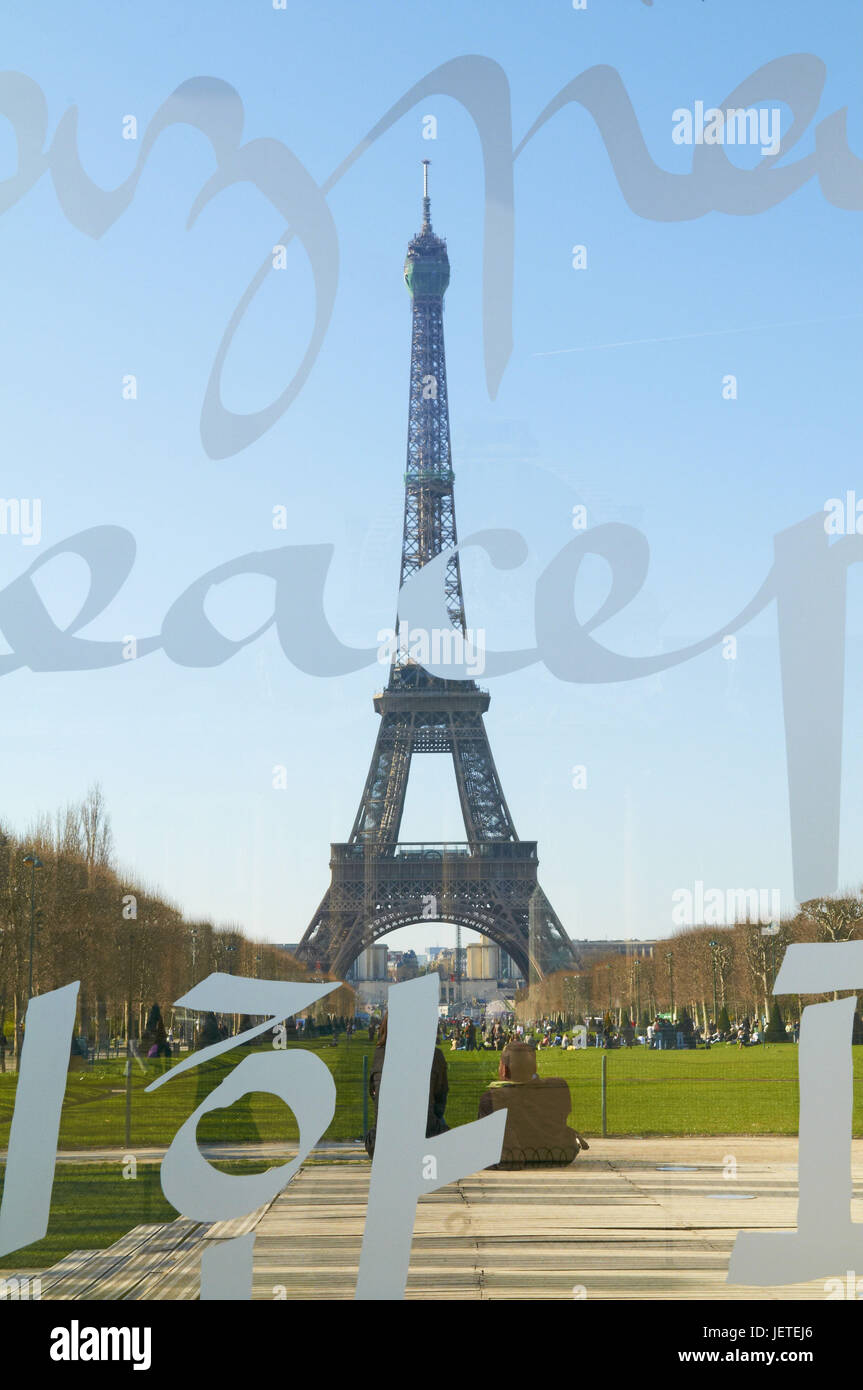 Person window view paris hi-res stock photography and images - Alamy