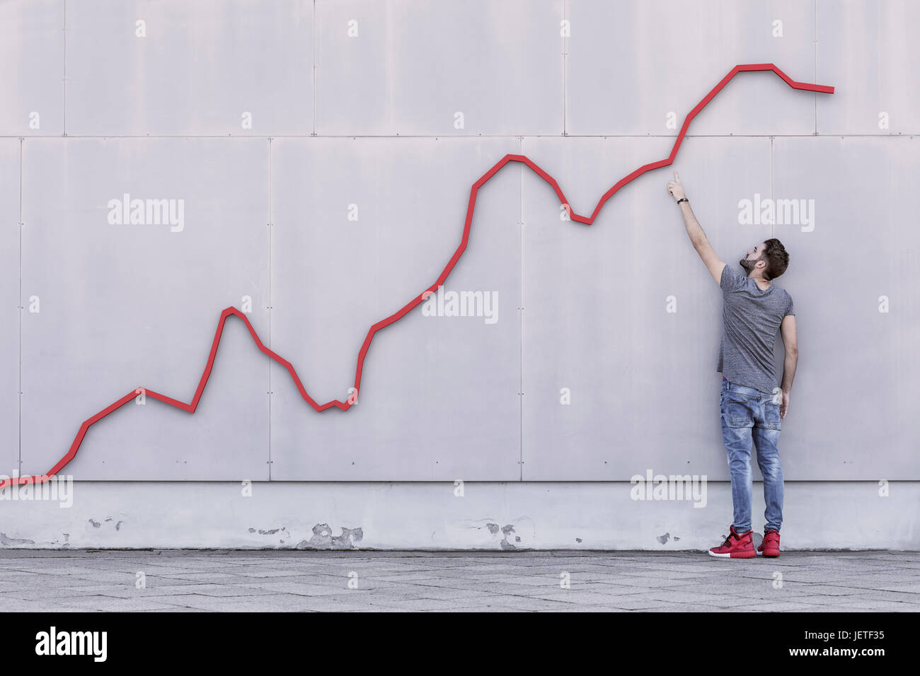 Increasing bar chart hi-res stock photography and images - Alamy