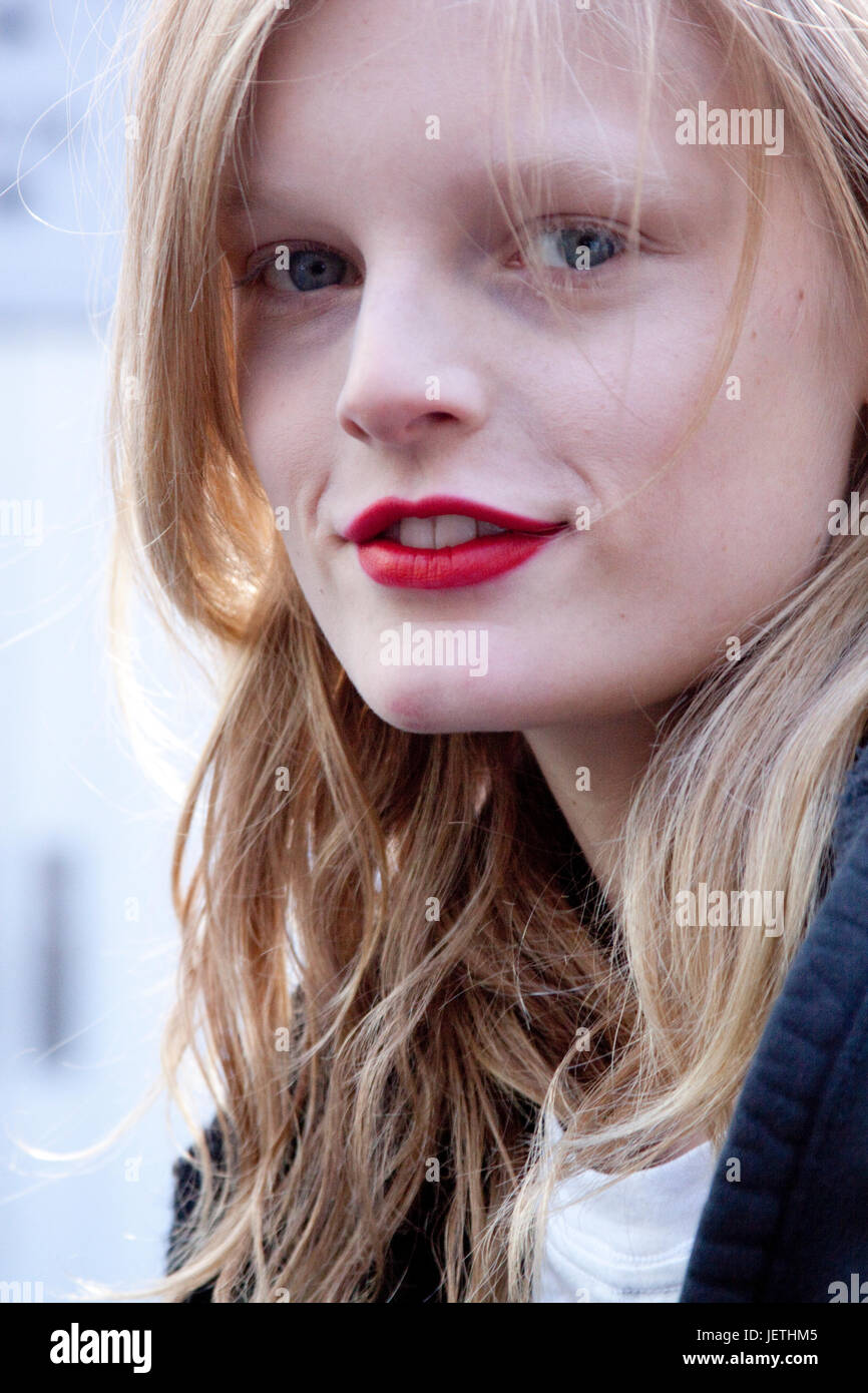 Fashion model Hanne Gaby Odiele Stock Photo - Alamy