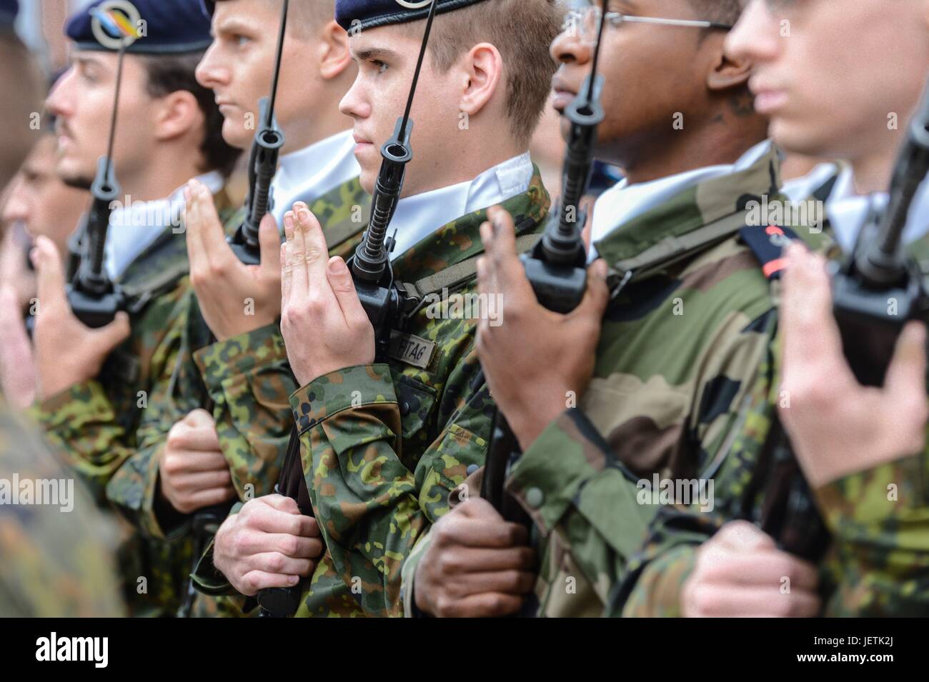 soldiers of the German- French brigade, Müllheim, Oct. 10, 2012 ...