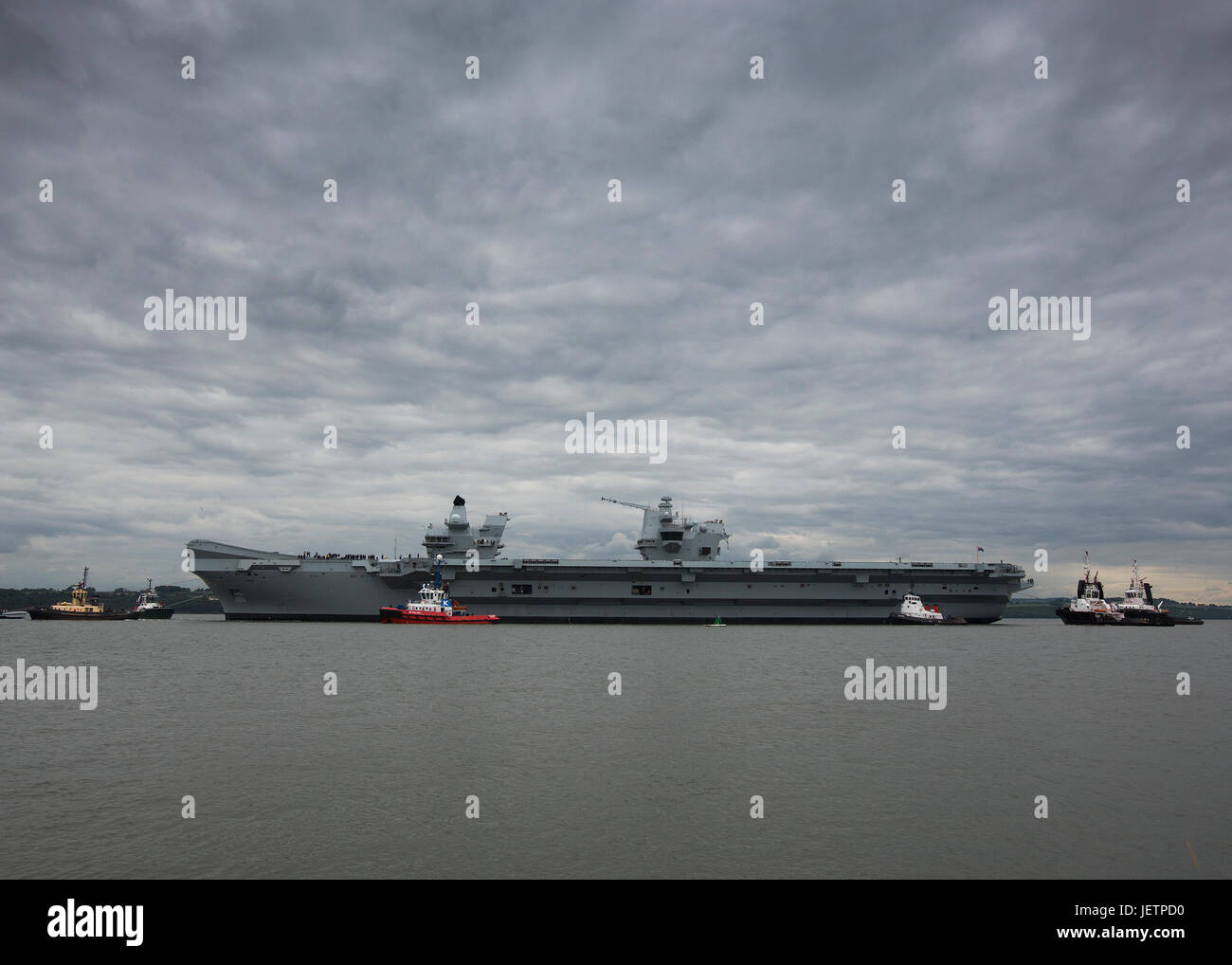 Rosyth Dockyard High Resolution Stock Photography and Images - Alamy