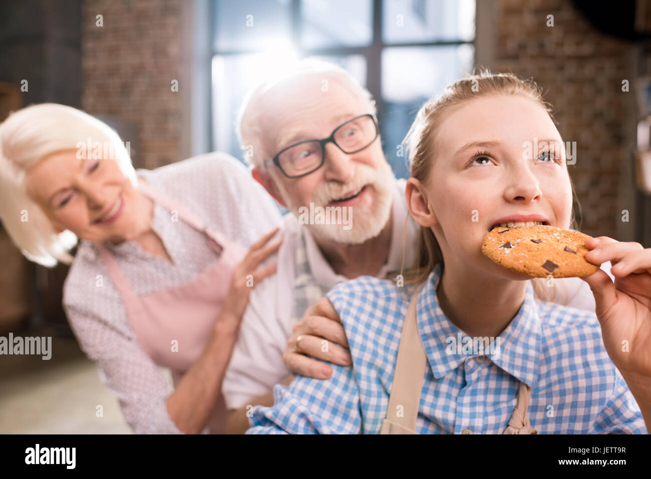People bakery hi-res stock photography and images - Alamy