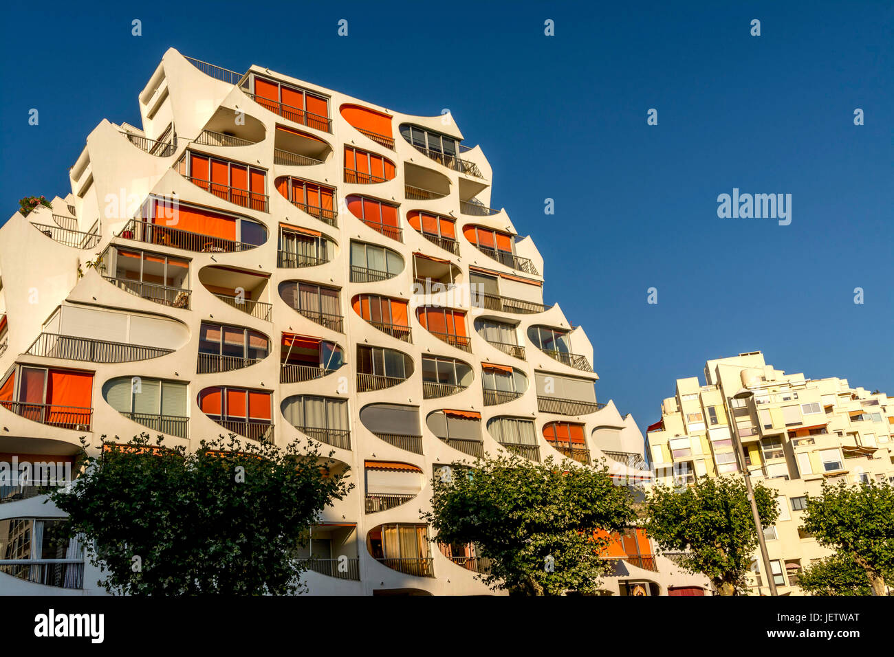 Modernist Modernism Architecture High Resolution Stock Photography and ...