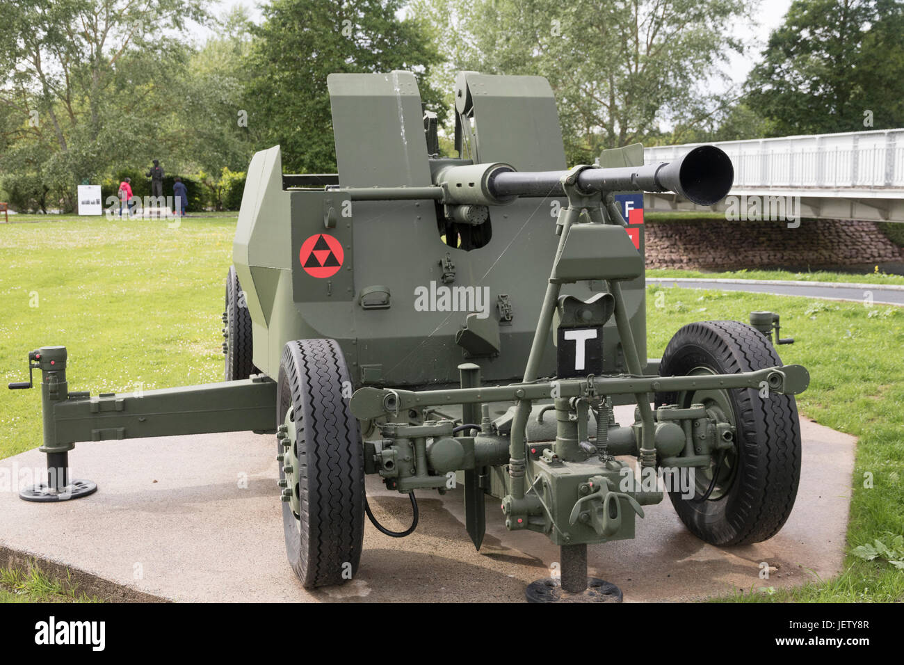 40mm Cannon