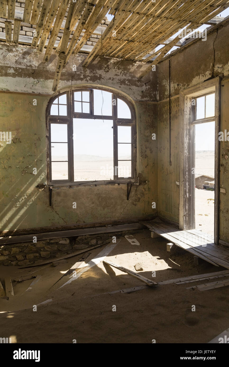ghost town Kolmanskop, Namibia Stock Photo - Alamy