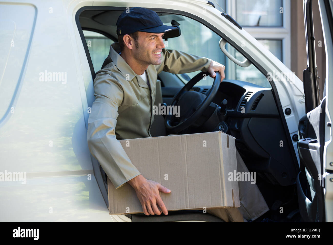 Getting package hi-res stock photography and images - Alamy