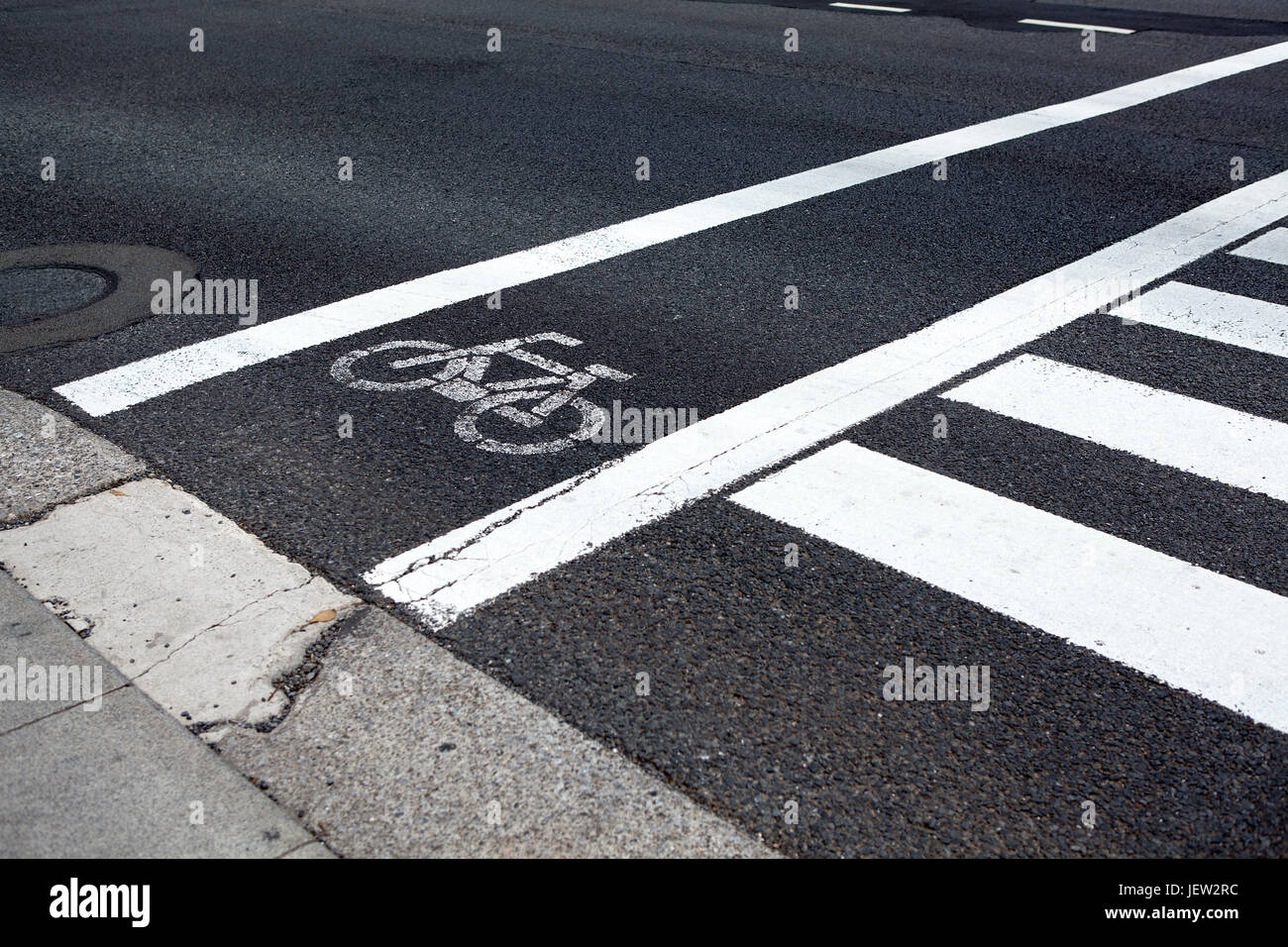Empty cycle lane traffic hi-res stock photography and images - Alamy