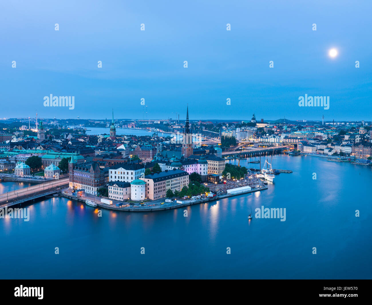 City at sea at dusk Stock Photo - Alamy