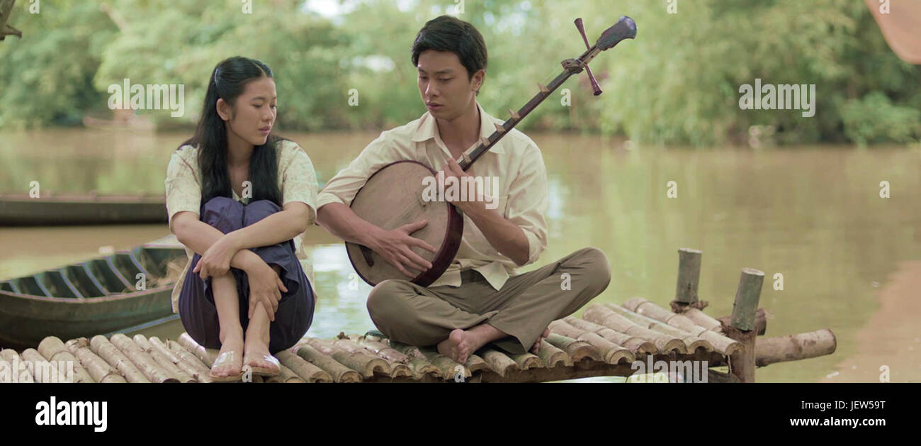 DA CO HOAI LANG: HELLO VIETNAM, from left: Oanh Kieu, Vo Dinh Hieu ...