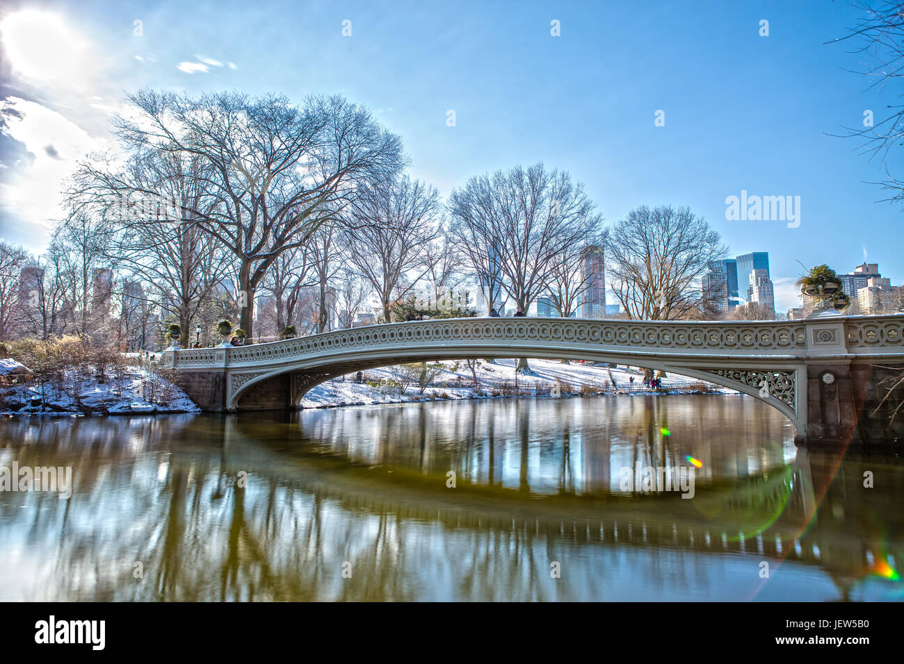 Bow Bridge in Central Park in Winter Stock Photo - Alamy