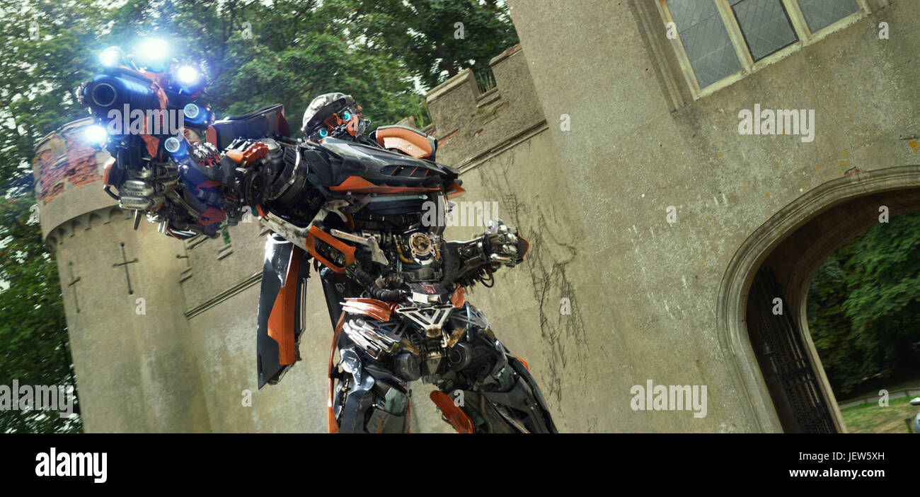 TRANSFORMERS: THE LAST KNIGHT, Hot Rod, 2017. © Paramount Pictures ...