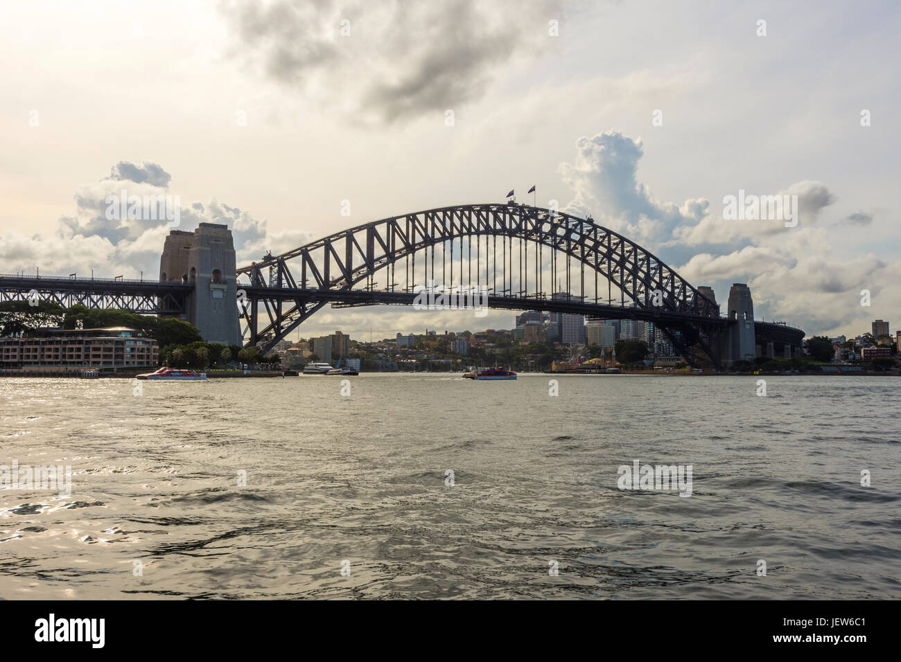 Sydney harbour bridge construction hi-res stock photography and images ...