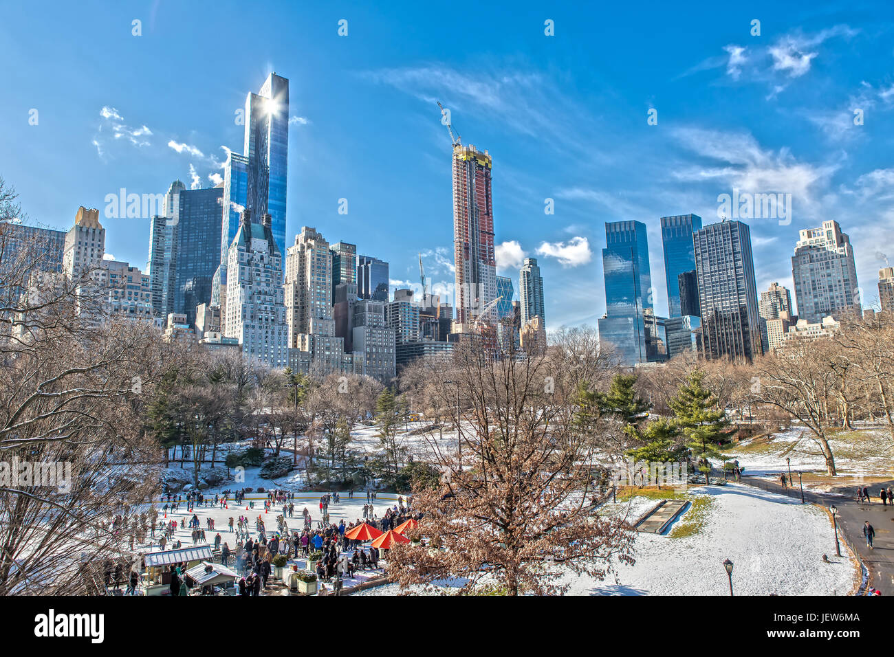 Central park in winter hi-res stock photography and images - Alamy