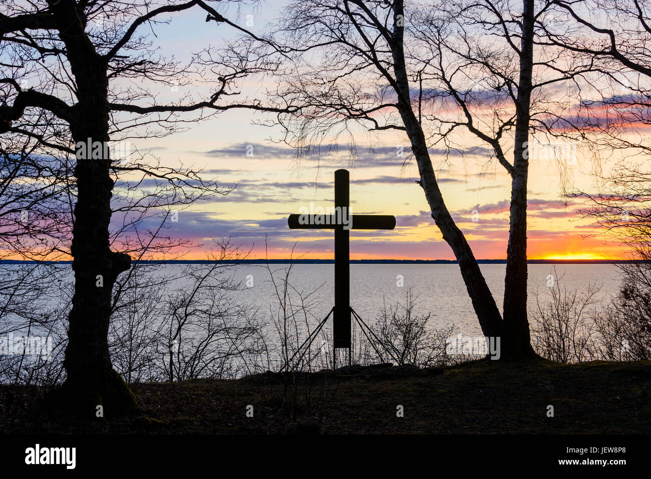 Silhouette of cross, water on background Stock Photo - Alamy