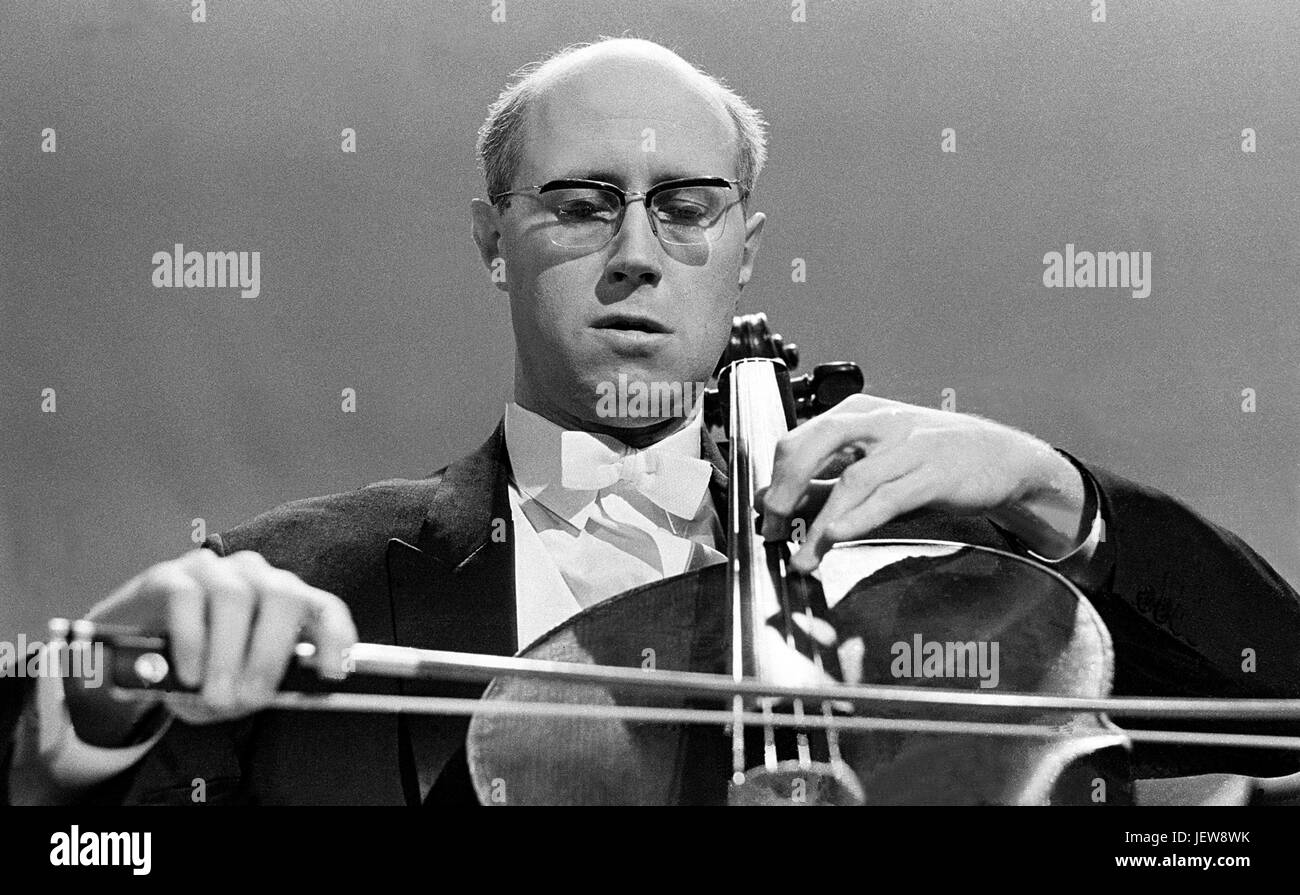 Russian cellist mstislav rostropovich Black and White Stock Photos ...
