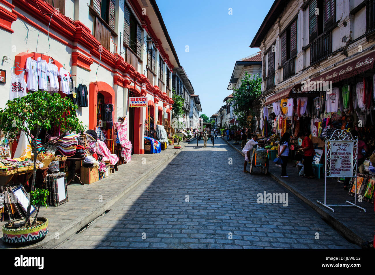 Spanish colonial architecture in the Unesco world heritage sight Vigan ...