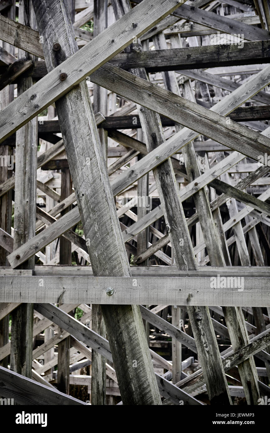 Trestle structure hi-res stock photography and images - Alamy