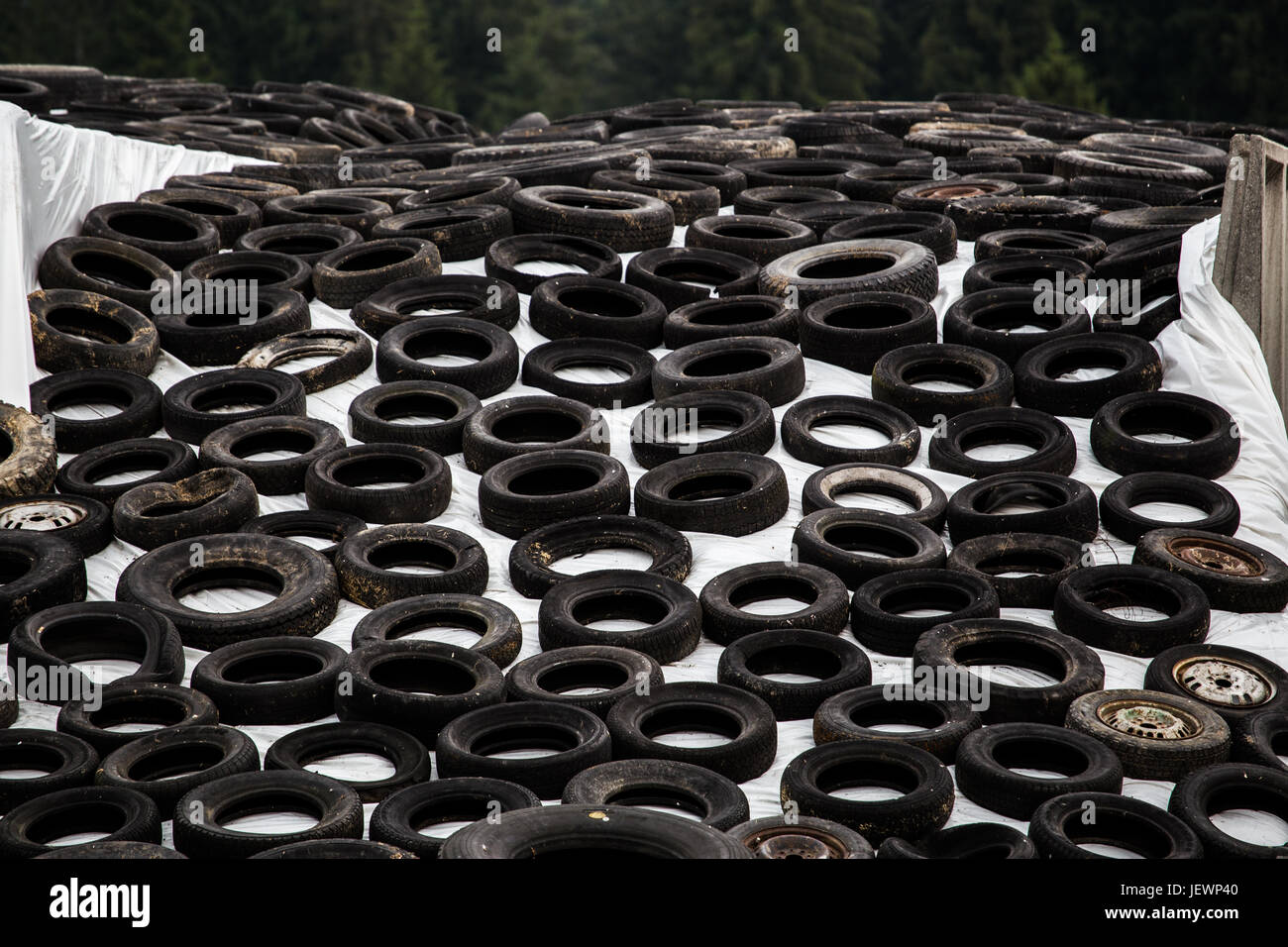 Lot of tires hi-res stock photography and images - Alamy