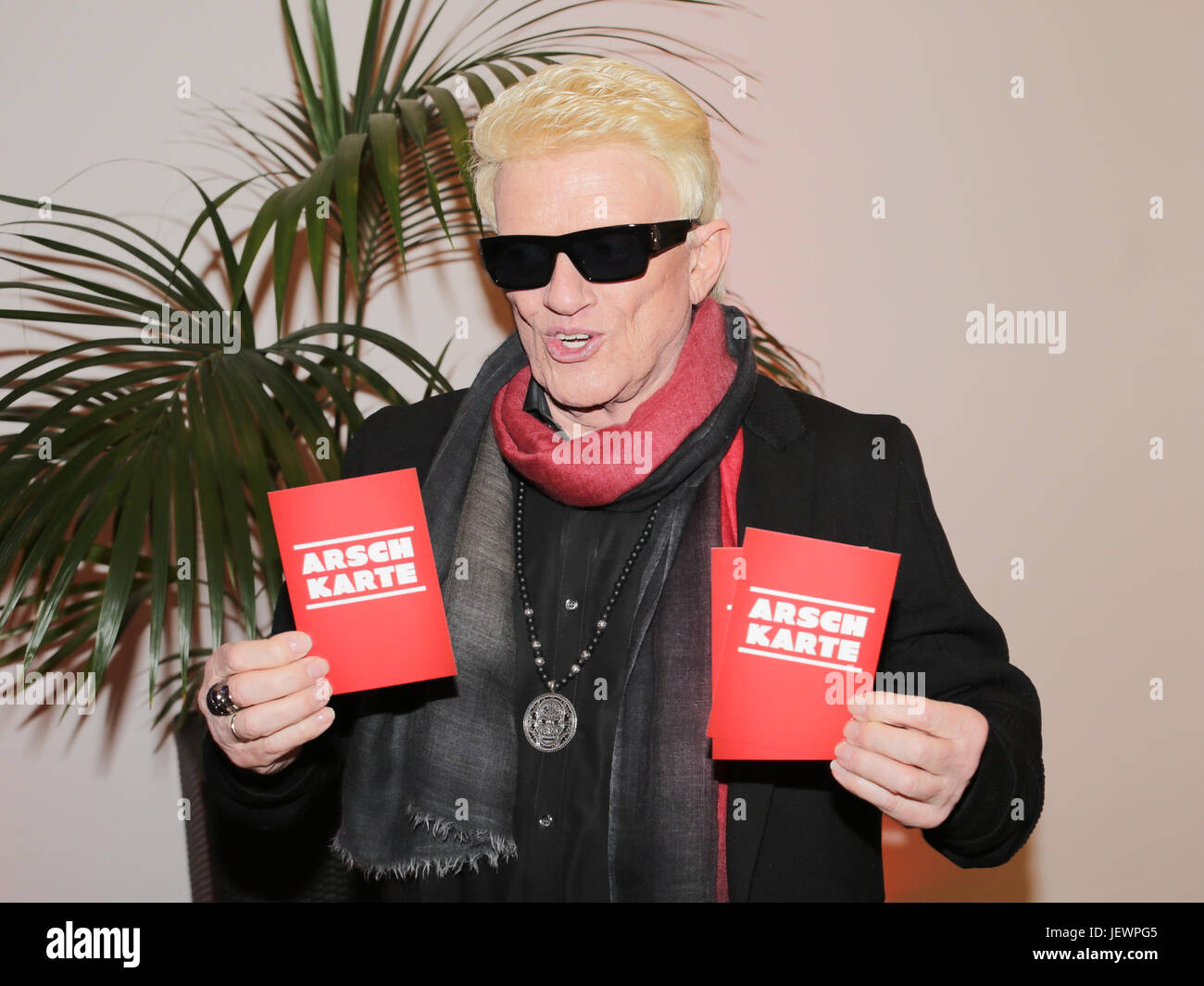 Heino sänger hi-res stock photography and images - Alamy