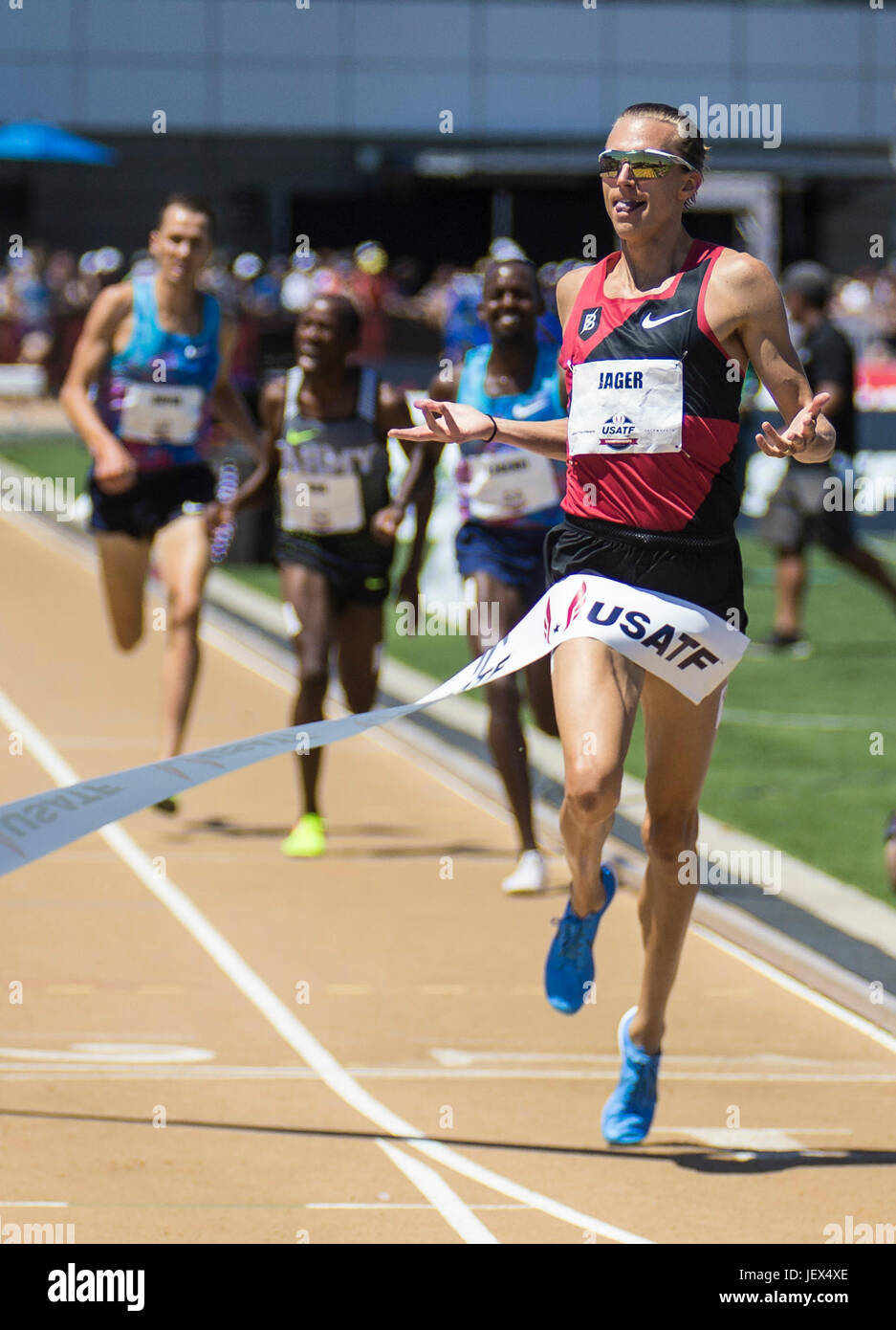2017 the mens 3000m steeplechase hi-res stock photography and images ...